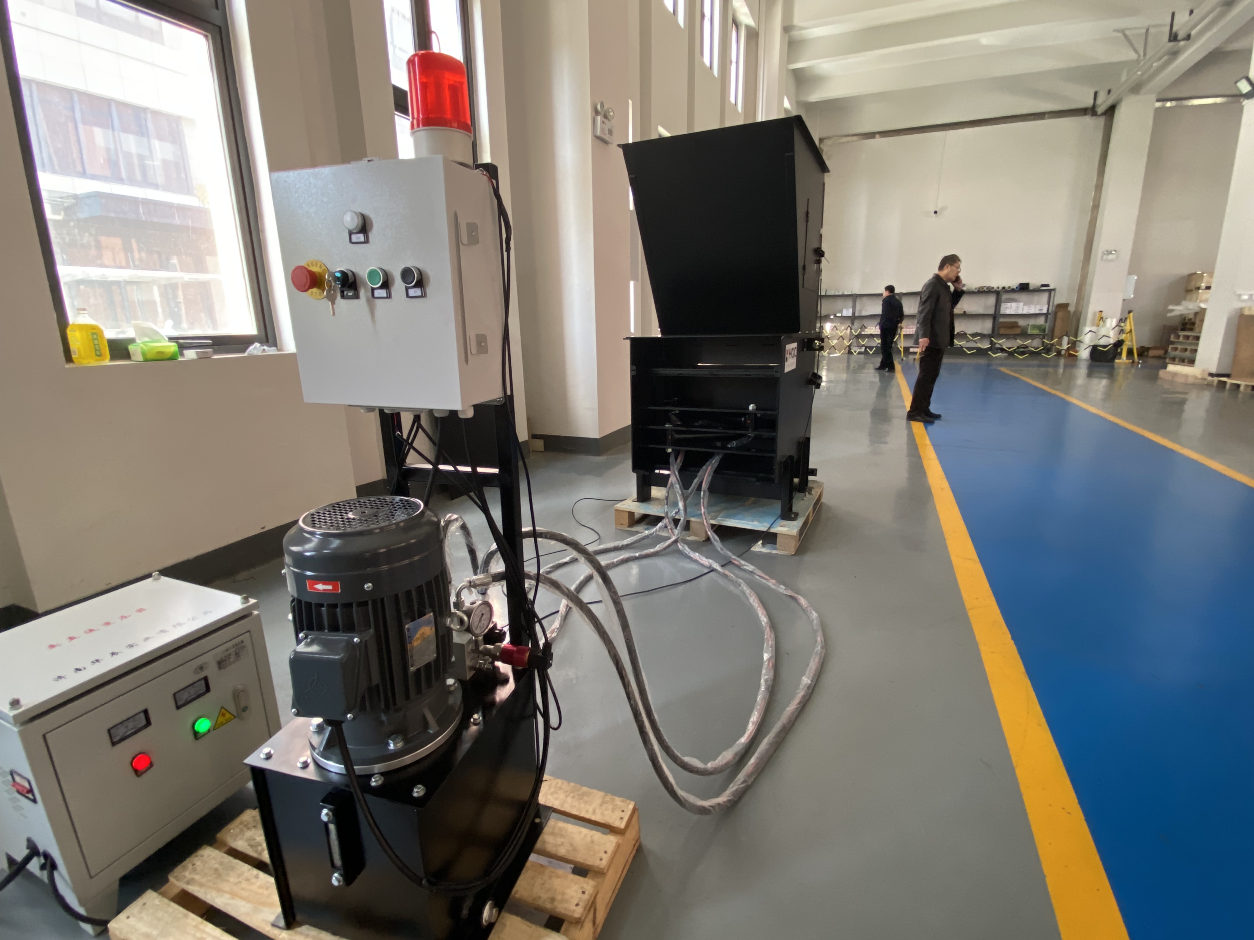 HCIC Unveils Cutting-Edge Garbage Compression Hydraulic System for ...